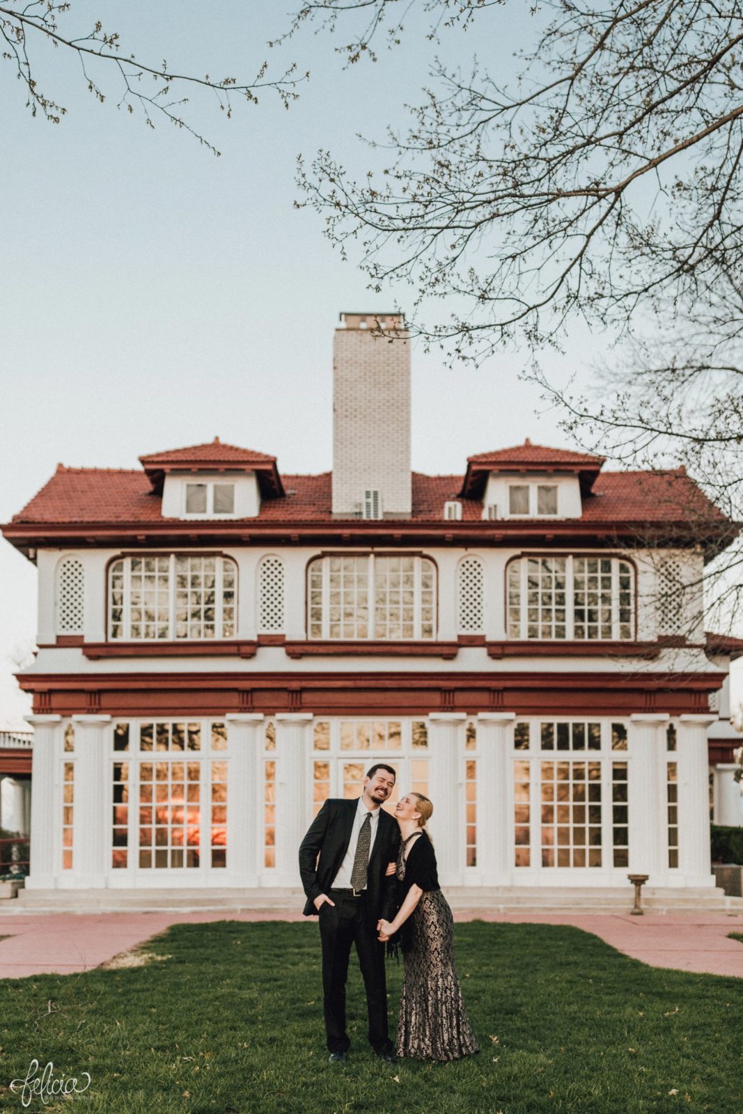 Longview Mansion Engagement Session // Kasnas City ...